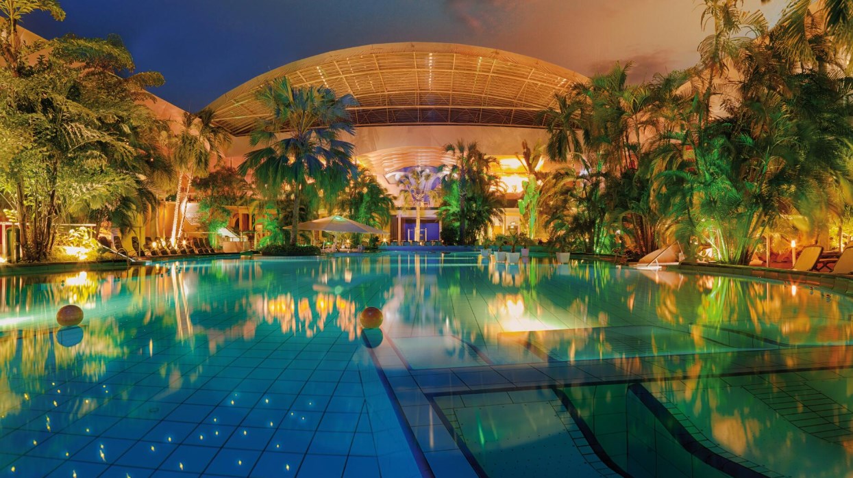 Tickets für die Therme Erding inkl. Übernachtung im Premium Hotel ab 99 ...